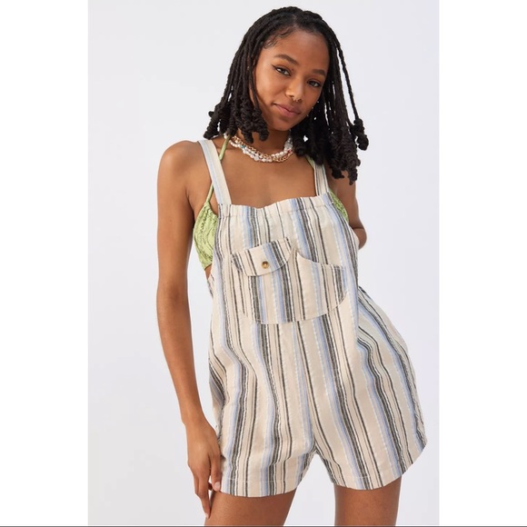 Urban Outfitters | Pants & Jumpsuits | Nwt Uo Chelsea Linen Short ...